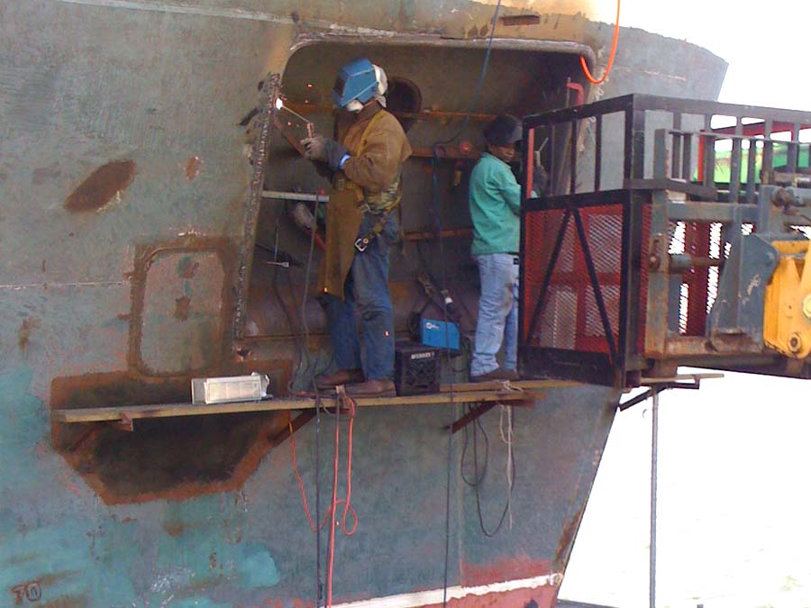 Standard Marine & Ship Repair : Photo Gallery